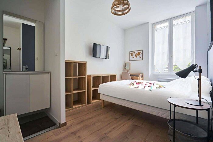 Appartement à louer - Stanislas-Meurthe, Nancy - 1 pièce