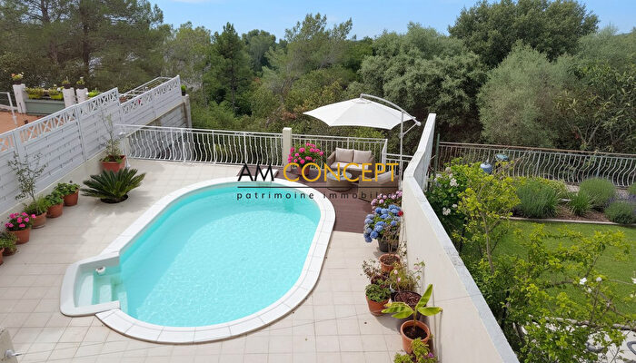 Maison 6 pièces à vendre à Carros