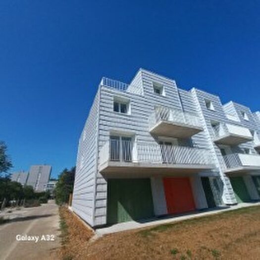 Dijon, Fontaine d'Ouche : Appartement 3 pièces à louer