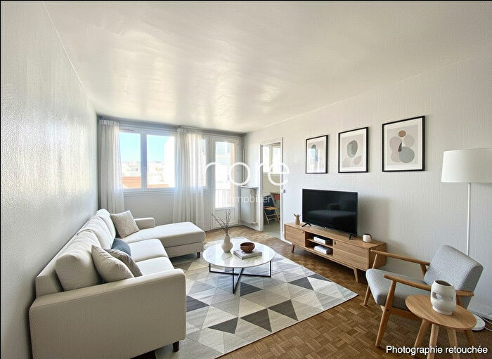 Appartement à vendre - Asnières-sur-Seine, Centre-ville - 3 pièces - 2 chambres