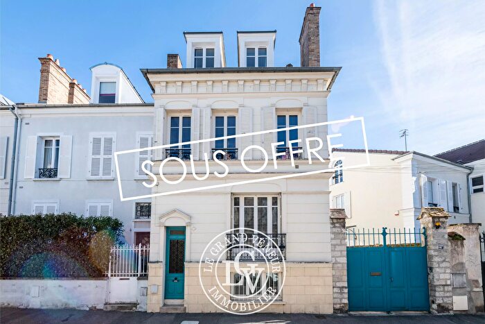 Maison à vendre - Fontainebleau, Centre-ville - 7 pièces - 4 chambres