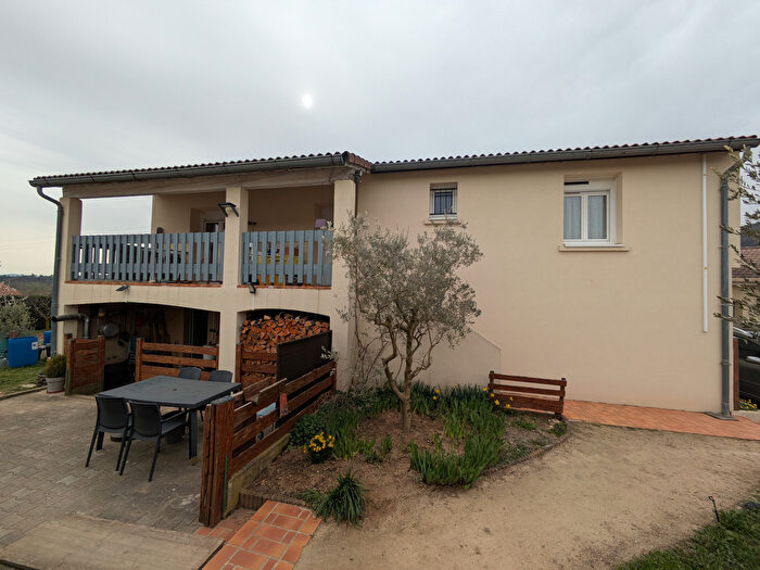 Maison à vendre - Saint-Victor - 4 pièces - 3 chambres