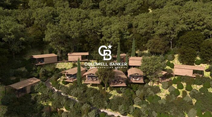 Maison à vendre - La Môle - 7 pièces - 8 chambres