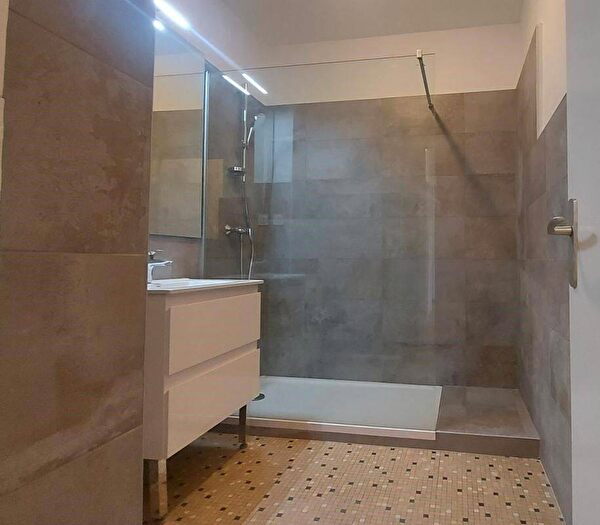 Appartement 3 pièces à louer à La-Graviere Beaunant, Sainte-Foy-lès-Lyon