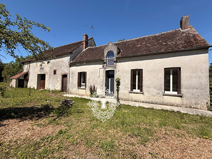Fontaine-Fourches : Maison 2 pièces à vendre