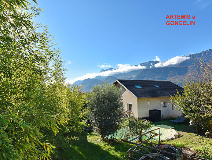 Maison à vendre - Goncelin - 6 pièces - 4 chambres