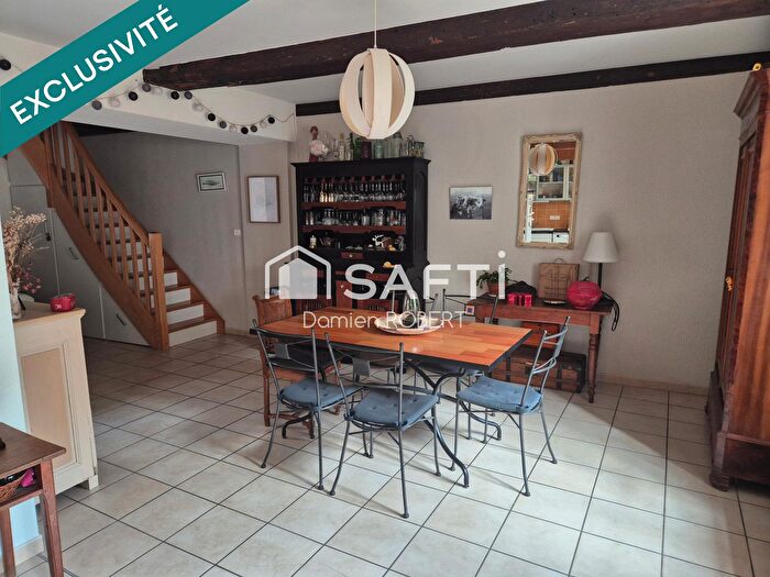 Maison 5 pièces à Pesmes, à vendre