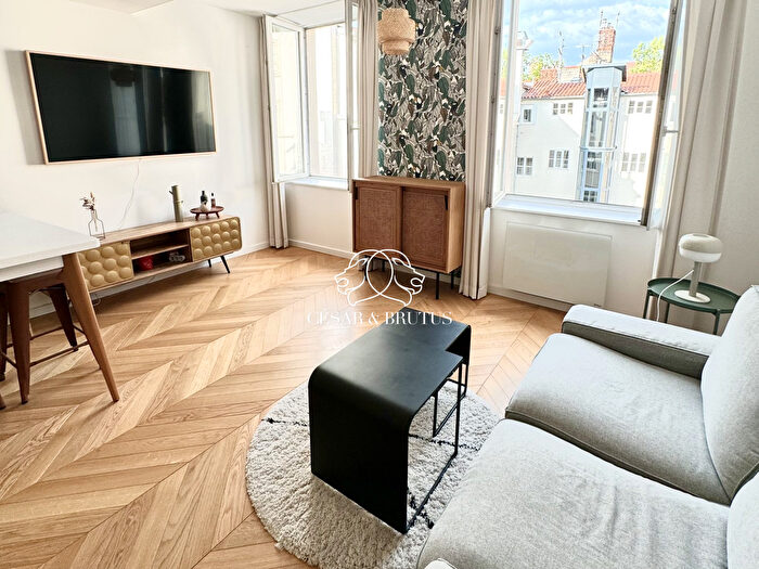 Appartement à vendre - Lyon e , Tête dOr, Vitton - 2 pièces - 1 chambre