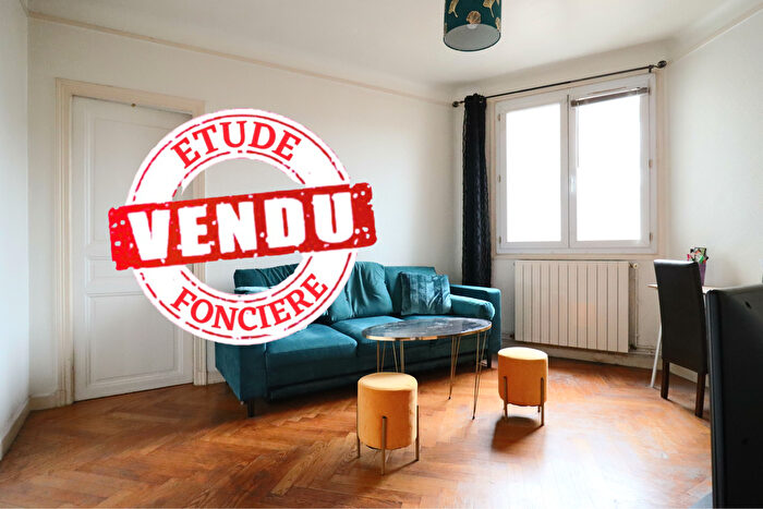 Appartement à vendre - Villemomble, Centre-ville, Orangerie - 2 pièces - 1 chambre