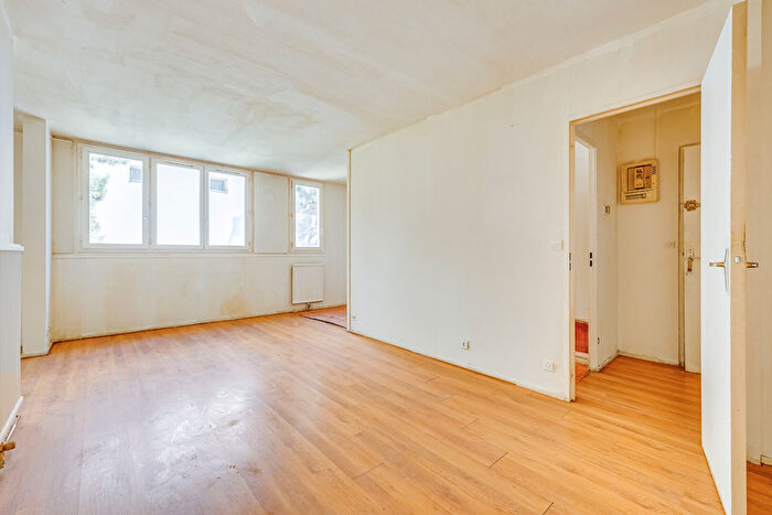 Paris 10ème, Goncourt, Canal Saint-Martin : Appartement 2 pièces à vendre