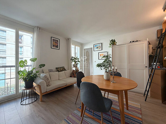 Versailles, Notre Dame : Appartement 2 pièces à louer