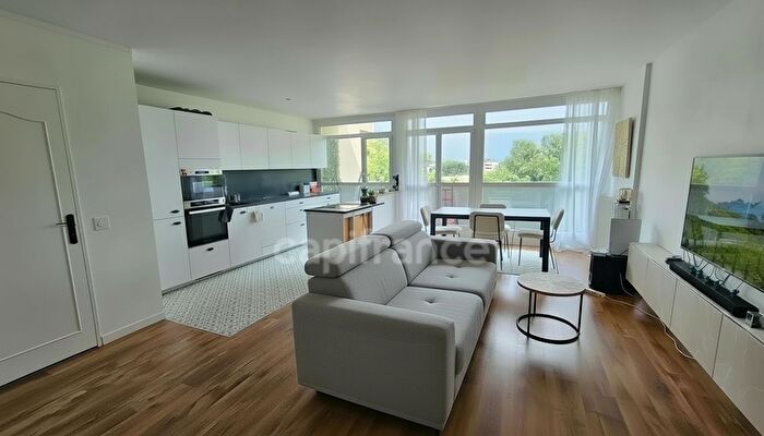 Appartement à vendre - Chennevières-sur-Marne, Le Bois lAbbé - 4 pièces - 3 chambres