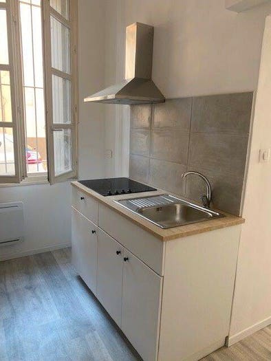 Appartement 2 pièces à louer - Nîmes