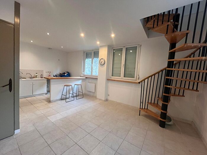 Annonay, Centre-ville - Appartement 2 pièces à louer