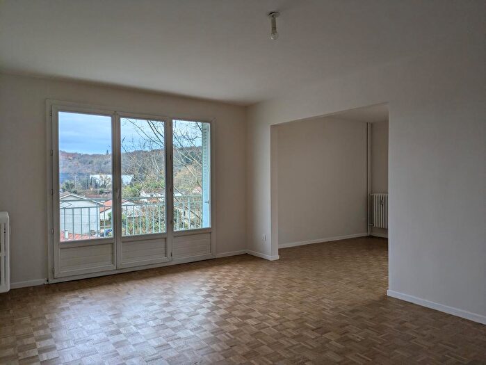 Appartement 4 pièces à louer - La Verpillière