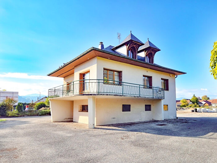Virignin - Maison 8 pièces à vendre