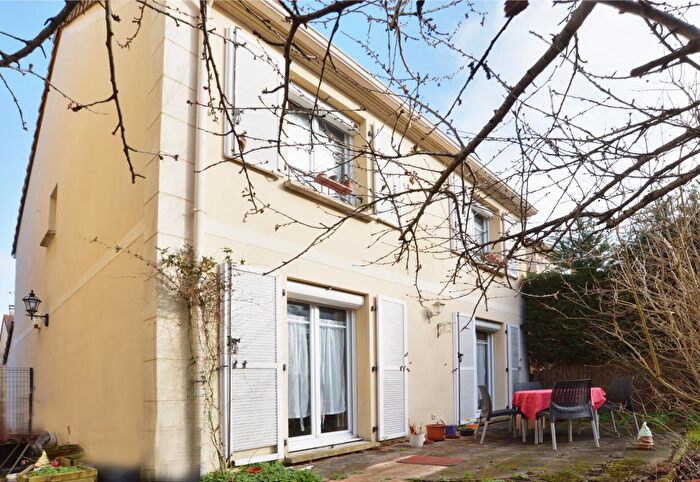 Maison à vendre - Montgeron, La Forêt - 6 pièces - 4 chambres