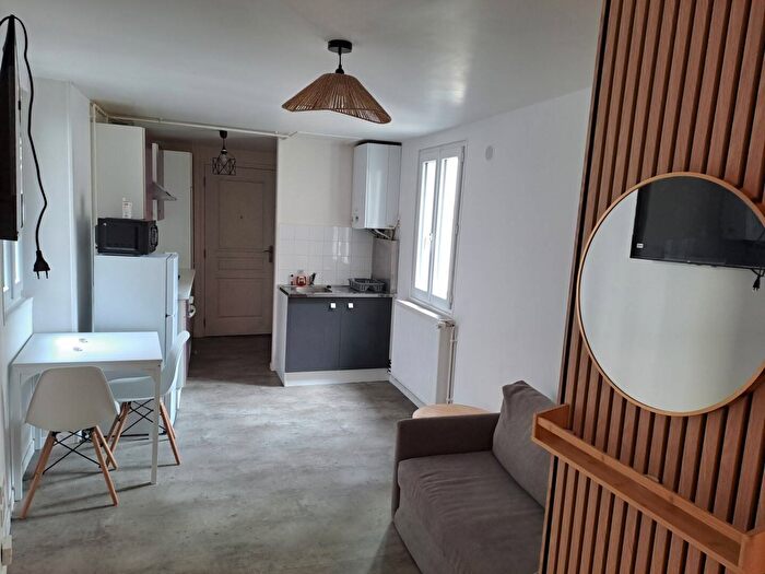 Appartement à louer - Tulle - 2 pièces - 1 chambre