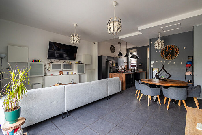 Lille, Lille-Sud : Maison 5 pièces à vendre