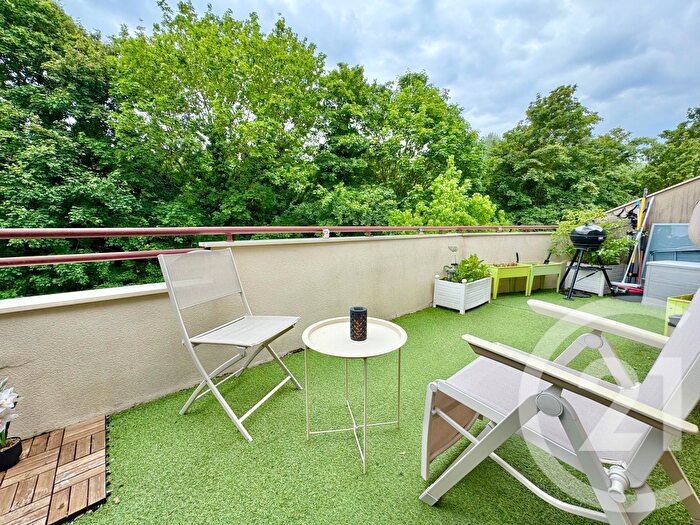 Sevran, Centre-ville, Perrin : Appartement 4 pièces à vendre
