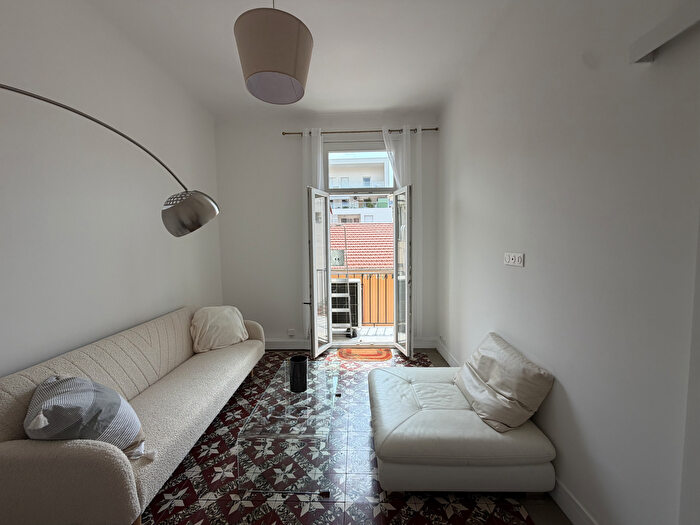 Nice, Saint-Roch - Appartement 2 pièces à louer