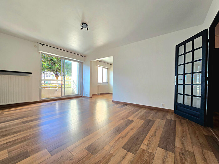 Rezé, Pont Rousseau - Appartement 5 pièces à vendre