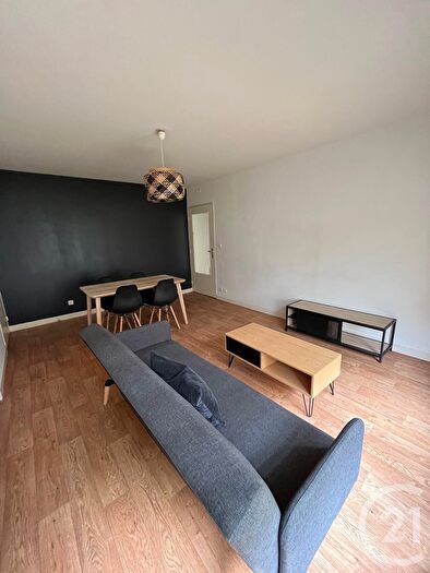Appartement 2 pièces à louer à Orléans, Bourgogne, Saint-Euverte