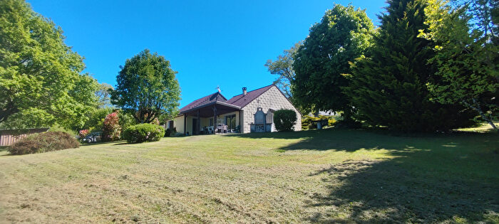 Maison à vendre - Égletons - 5 pièces - 3 chambres