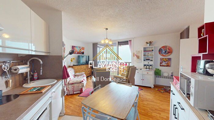 Uvernet-Fours : Appartement 2 pièces à vendre