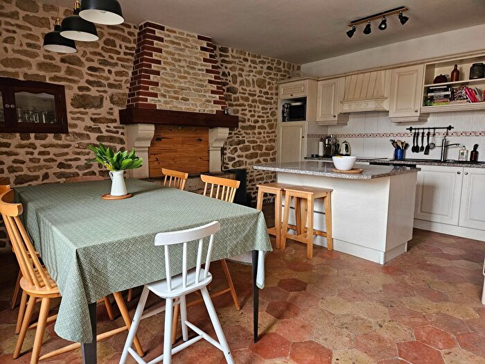 Maison à vendre - Alençon - 6 pièces - 4 chambres