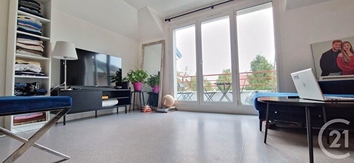 Appartement 2 pièces à Roissy-en-France, à louer