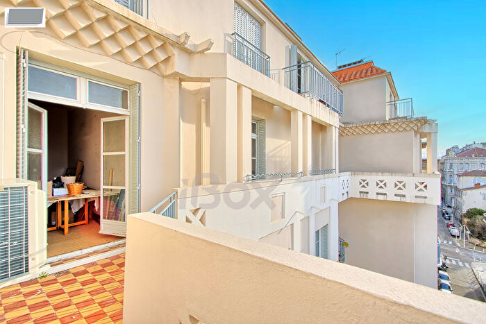 Appartement à vendre - Toulon, Place dArmes - 11 pièces - 8 chambres