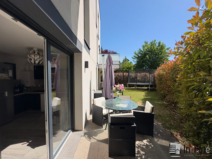 Appartement à vendre - Oberhausbergen - 4 pièces - 3 chambres