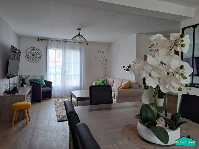 Maison à vendre - La Chevrolière - 4 pièces - 3 chambres