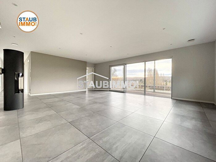 Appartement 5 pièces à louer - Steinbrunn-le-Bas