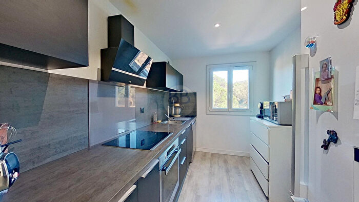 Appartement à vendre - Fréjus - 3 pièces - 2 chambres