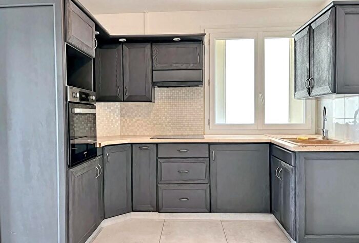 Appartement 3 pièces à Annecy, Parc des Sports, Fier, à vendre