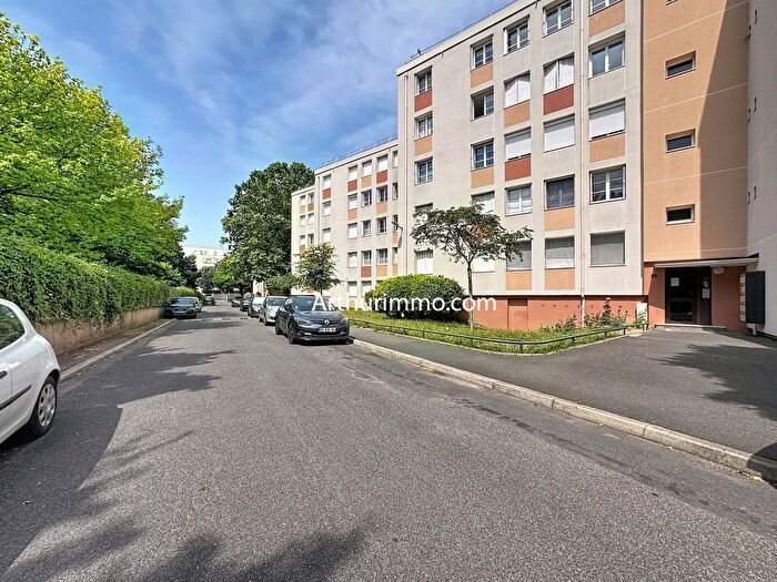 Appartement 3 pièces à vendre à Créteil, Chenevier, Déménitroux