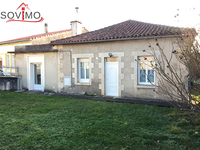 Maison à vendre - Saint-Laurent-de-Céris - 4 pièces - 2 chambres