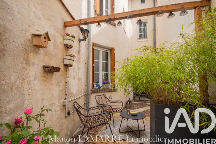 Collegiale, Mantes-la-Jolie : Maison 4 pièces à louer