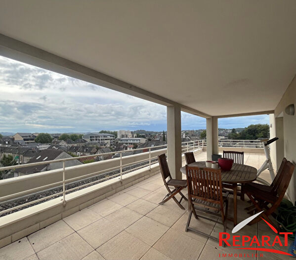 Appartement à vendre - Brive-la-Gaillarde, Pont de La Bouvie, Gaubre, Estavel, Tujac - 4 pièces - 3 chambres