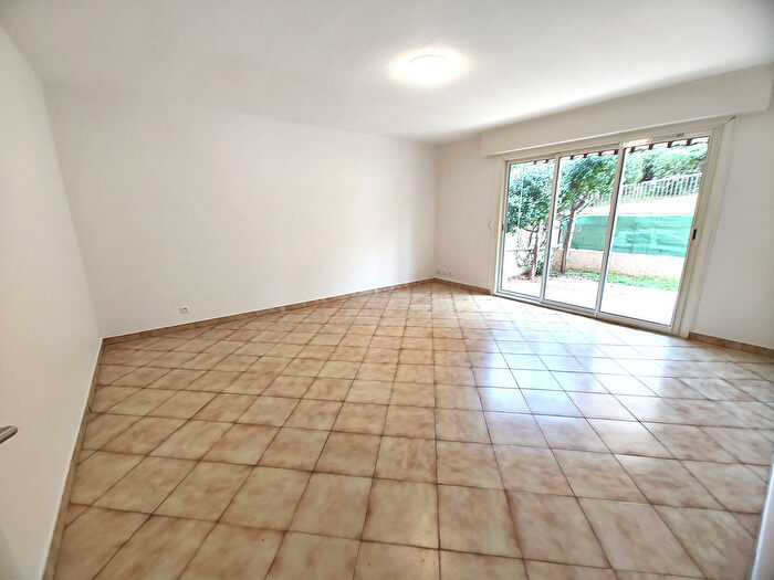 Appartement 3 pièces à louer - Hyères, Costebelle, Almanarre