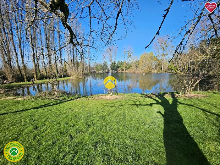 Maison à vendre - Garigny - 11 pièces - 5 chambres