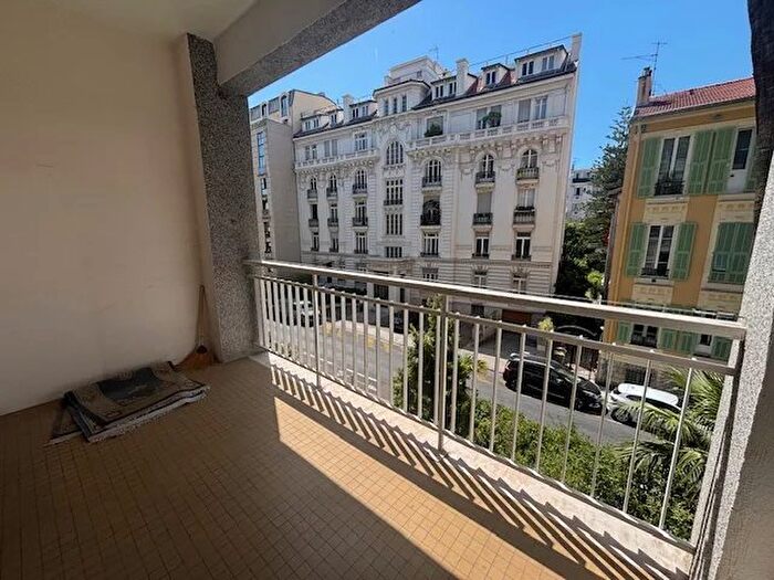 Appartement 2 pièces à Nice, Gambetta, à vendre