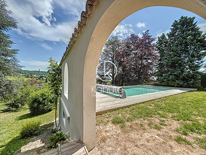 Maison 7 pièces à vendre à Saint-Cyr-au-Mont-d'Or
