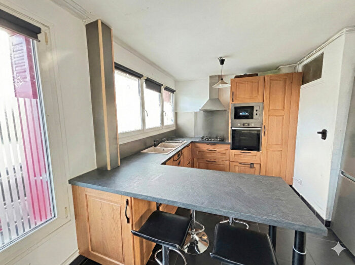 Appartement à vendre - Massy, Centre-ville - 3 pièces - 2 chambres