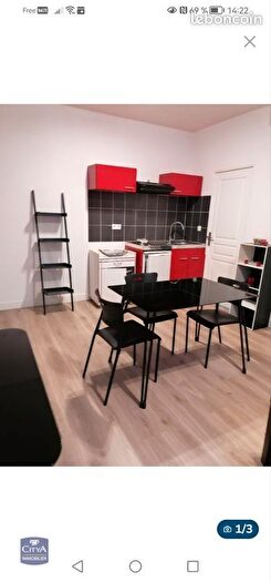 Appartement 2 pièces à Laval, Les Pommeraies, à vendre