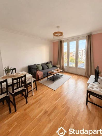 Appartement 1 pièce à louer à Chalâtres, Nantes