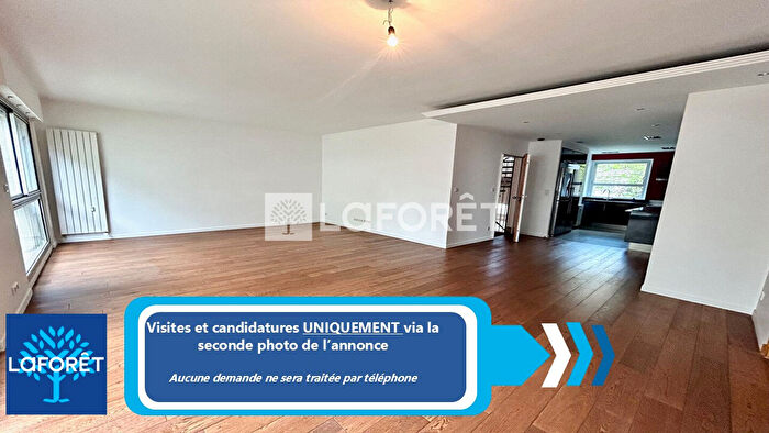 Appartement à louer - Neuilly-sur-Seine, Charles Laffitte - 4 pièces - 2 chambres