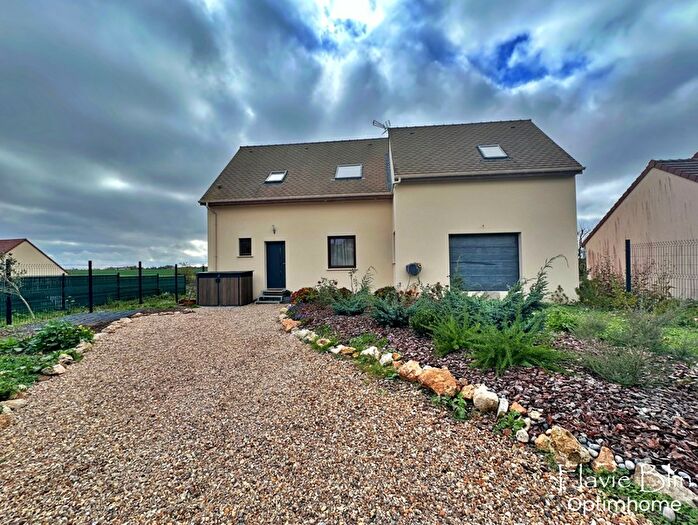 Maison à vendre - Neauphlette - 6 pièces - 3 chambres